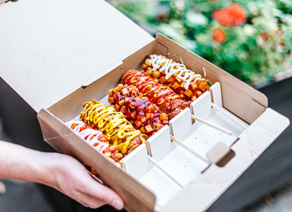 MIGHTY HOTDOG | Jon Mat Taeng